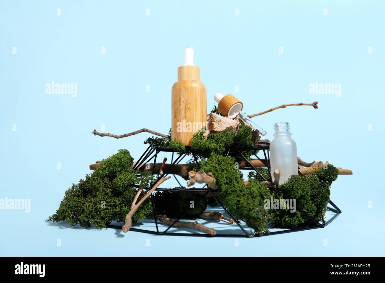 Dropper stand hi-res stock photography and images - Alamy
