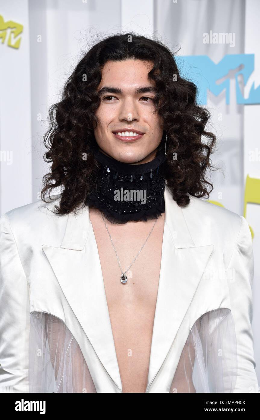 Conan Gray arrives at the MTV Video Music Awards at the Prudential ...