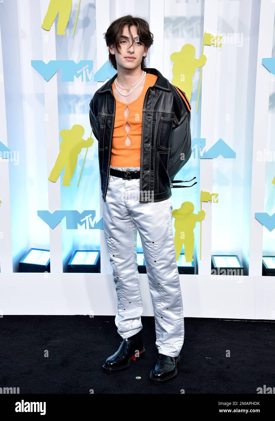 Johnny Orlando arrives at the MTV Video Music Awards at the Prudential ...