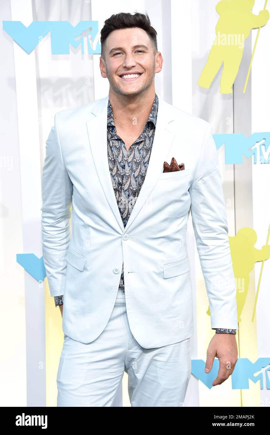Blake Horstmann arrives at the MTV Video Music Awards at the Prudential ...