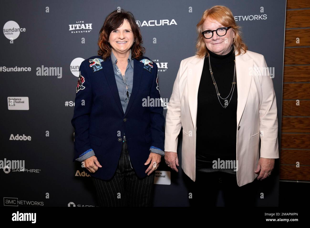 Amy Ray, left, and Emily Saliers from the Indigo Girls folk music duo ...