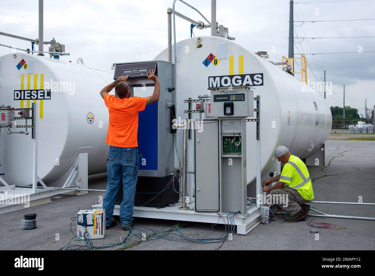 Underground fuel tanks hi-res stock photography and images - Alamy