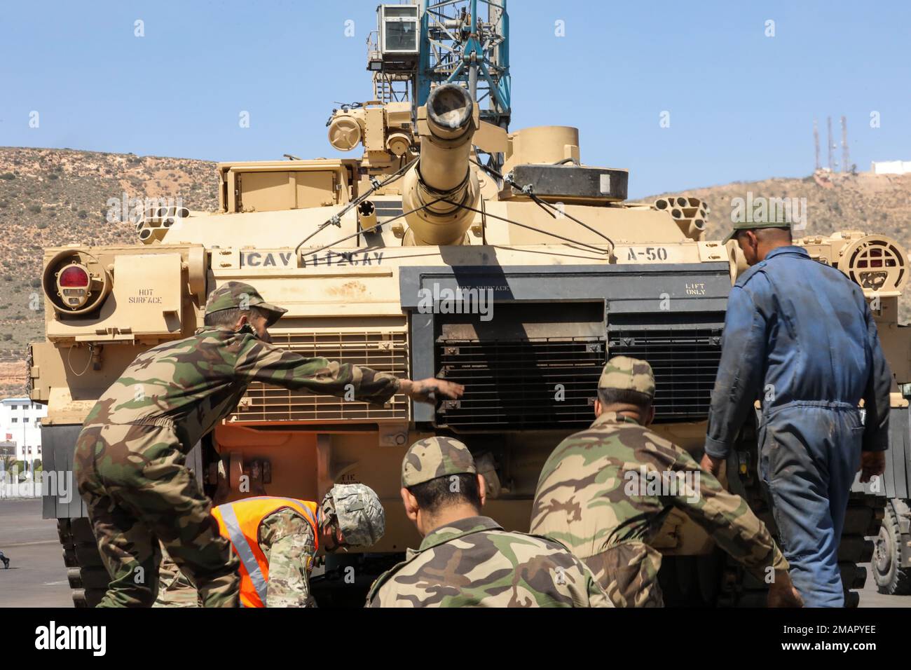Moroccan soldiers secure an M1A3 Abrams Tank from the 1-12 Cavalry ...