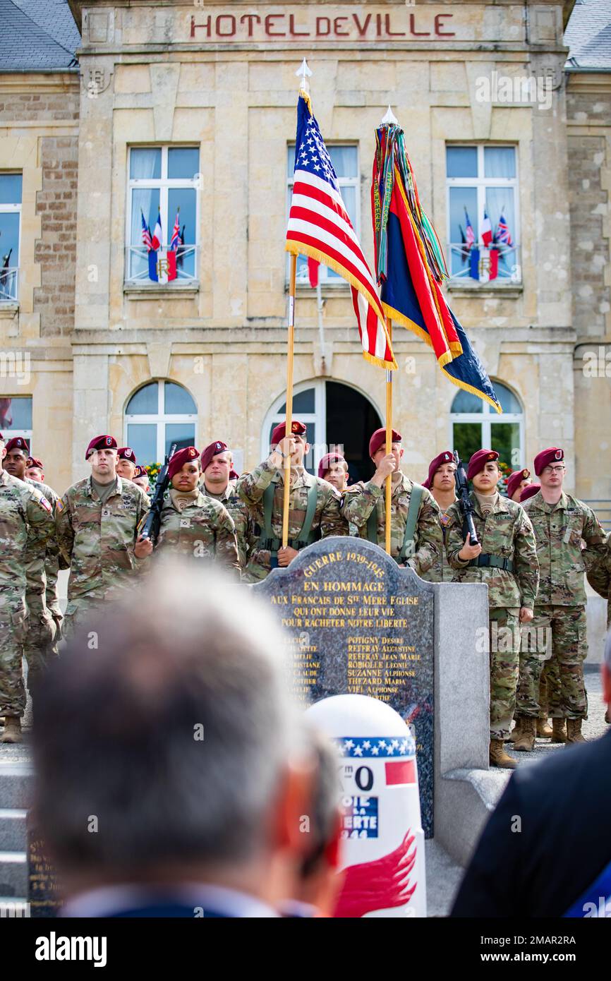 Maj. Gen. Christopher LaNeve and Command Sgt. Maj. David Pitt lay ...