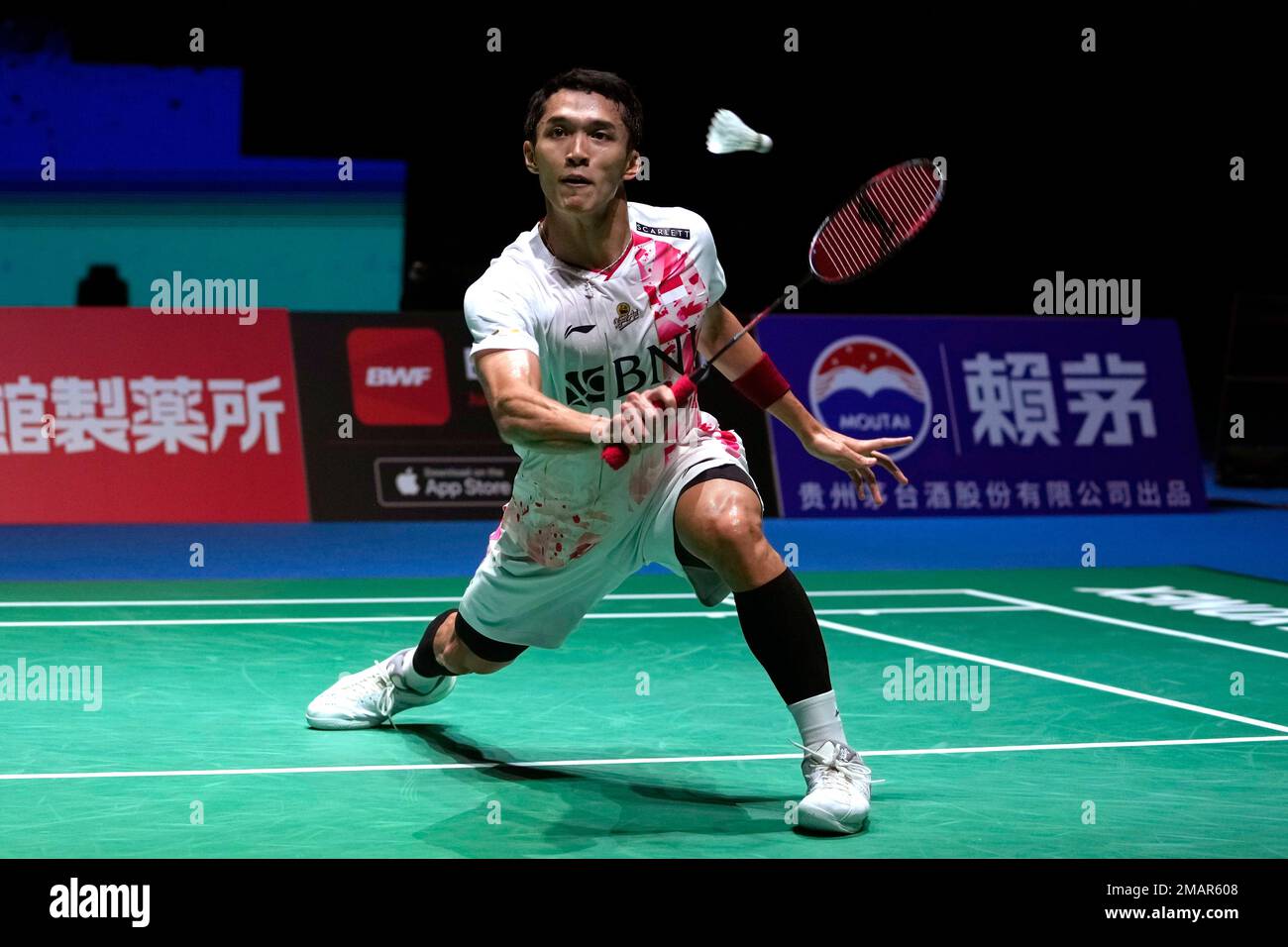 Jonatan Christie of Indonesia plays a return to Chou Tien Chen of ...