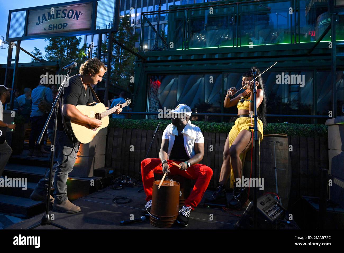 IMAGE DISTRIBUTED FOR JAMESON IRISH WHISKEY - Paying homage to the rich ...