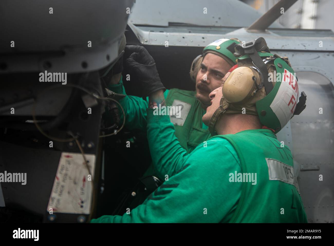 220603-N-WU964-1024 PHILIPPINE SEA (June 3, 2022) Aviation Structural ...