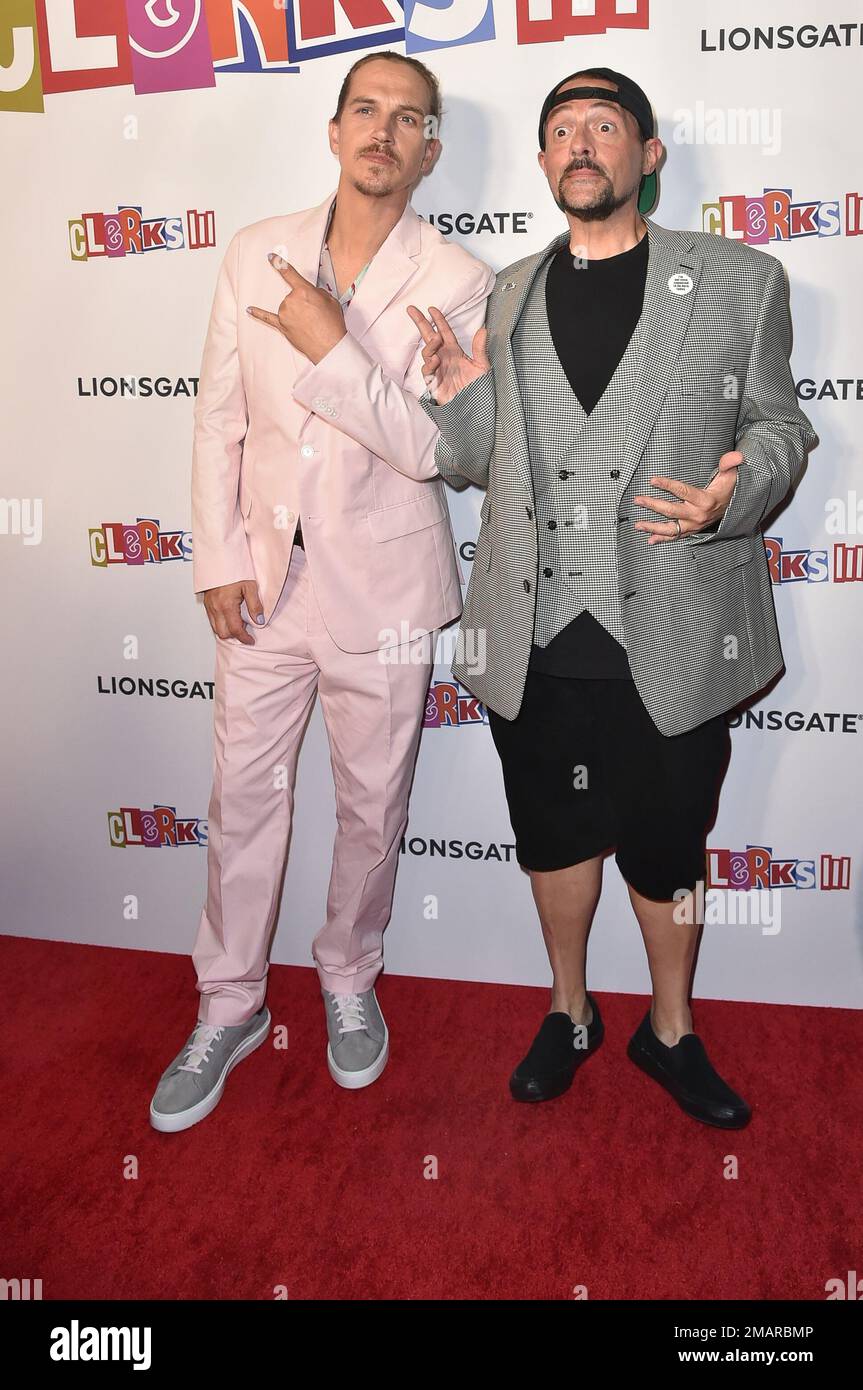 Kevin Smith, right, and Jason Mewes arrive at the premiere of "Clerks ...
