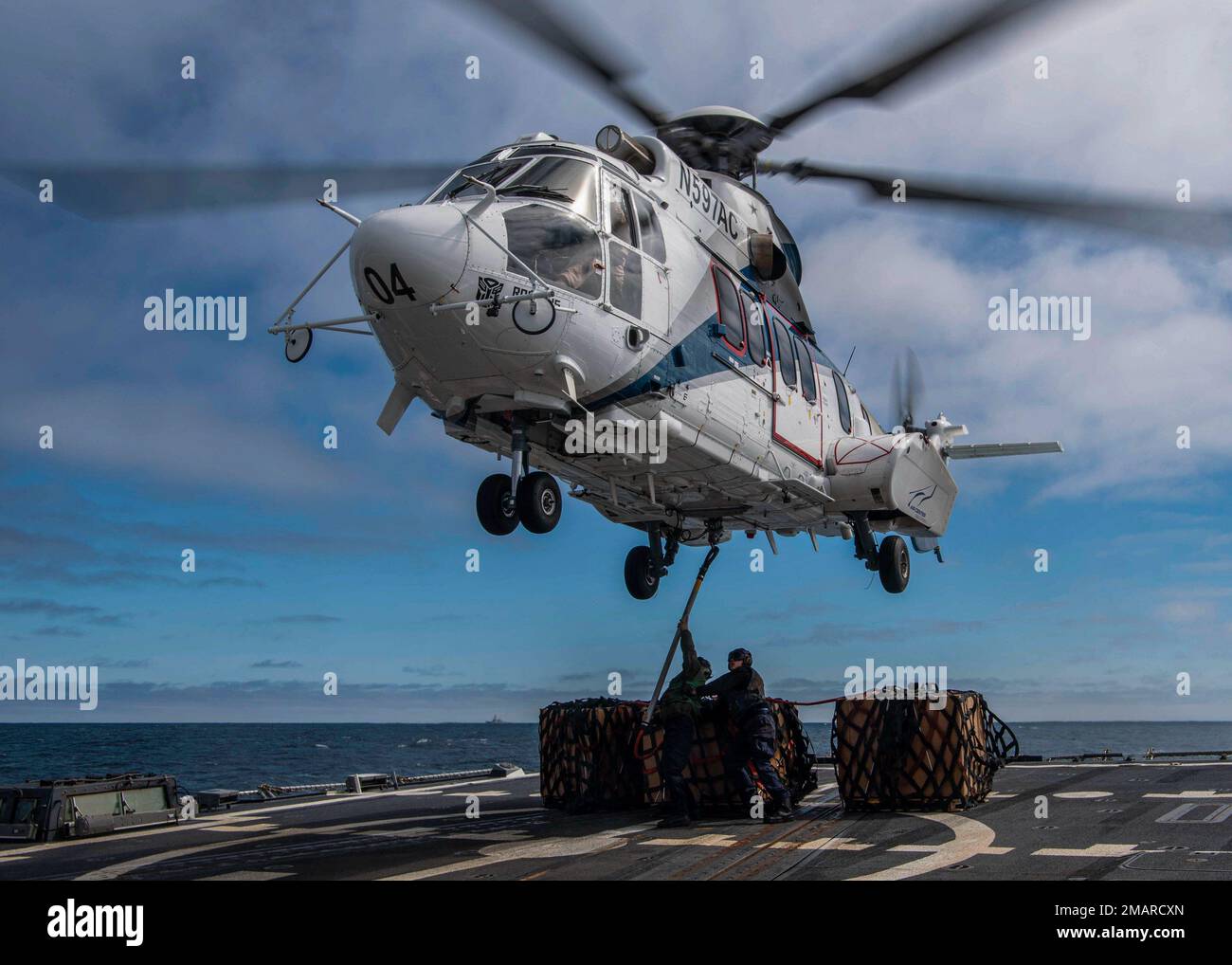 PACIFIC OCEAN (June 3, 2022) Aviation Electrician’s Mate 3rd Class ...