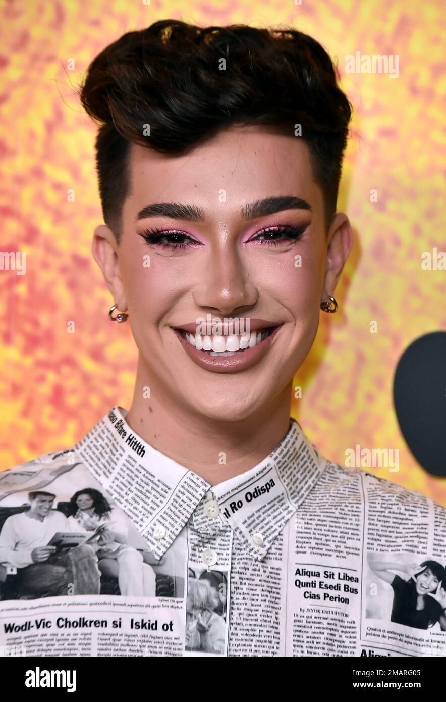 James Charles arrives at the premiere of the third season of "See ...