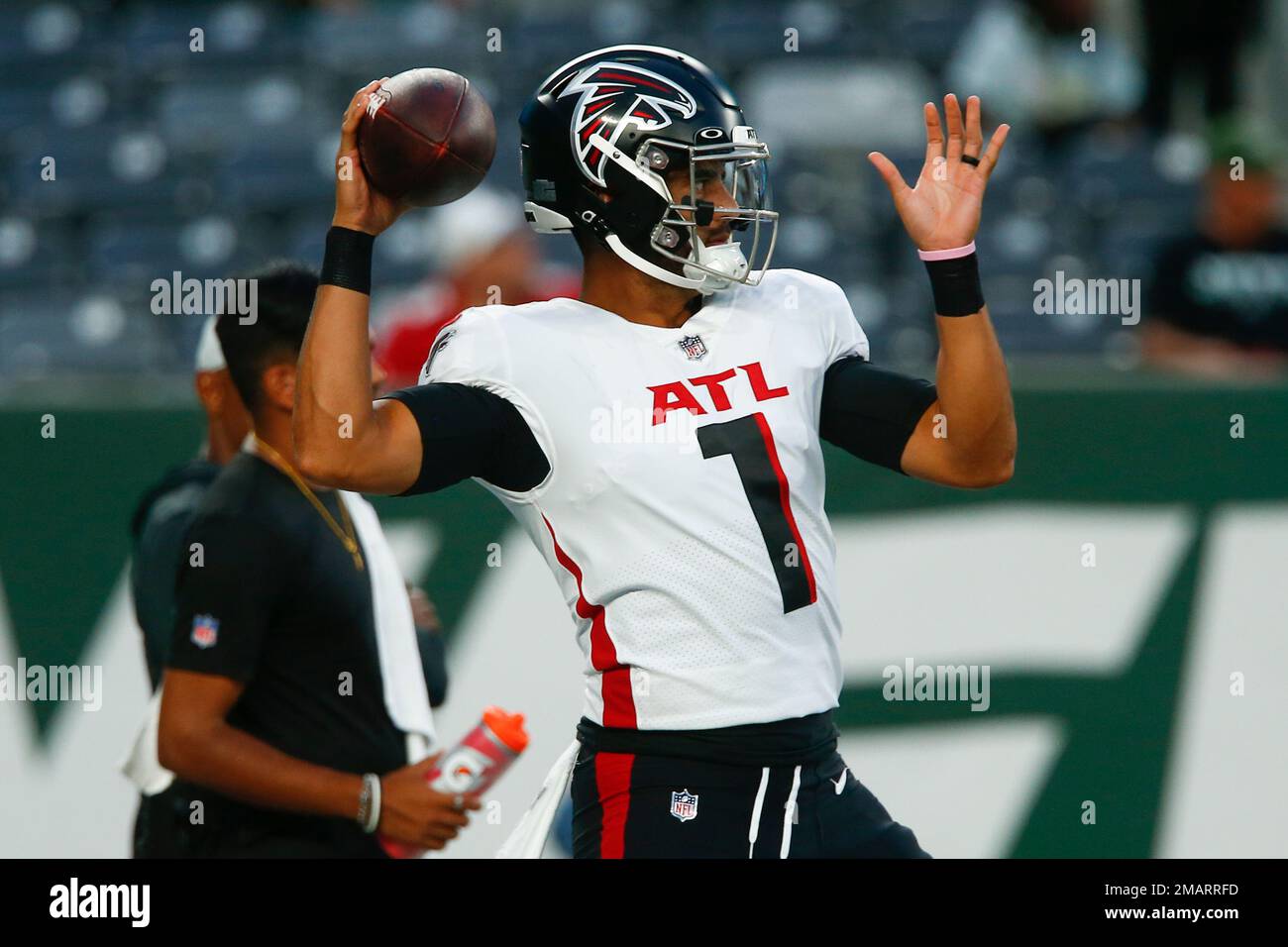 Atlanta Falcons quarterback Marcus Mariota practices before a preseason ...
