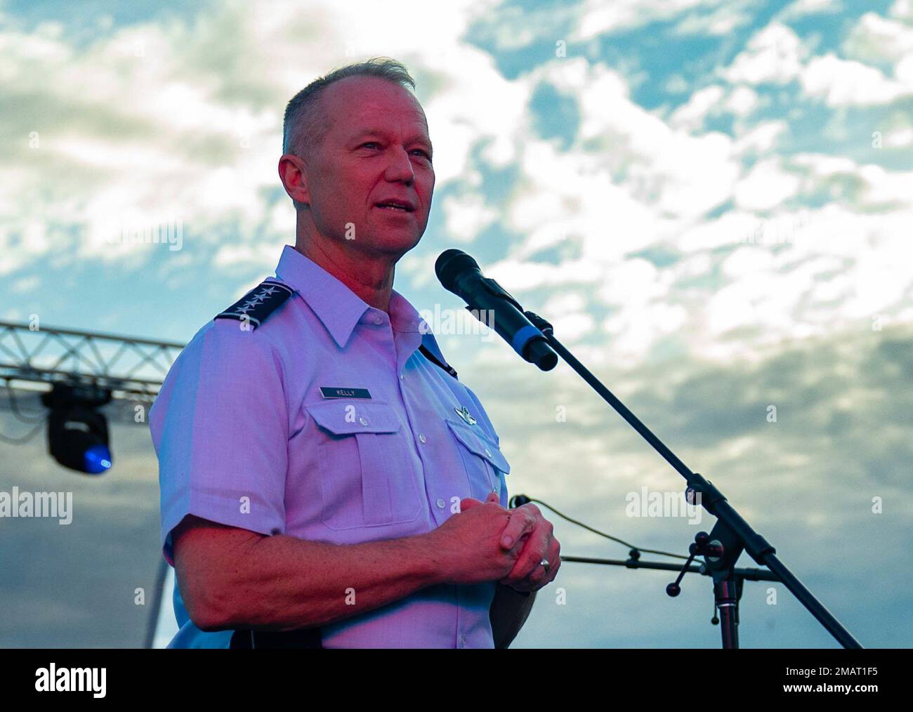 Kelly monroe hi-res stock photography and images - Alamy