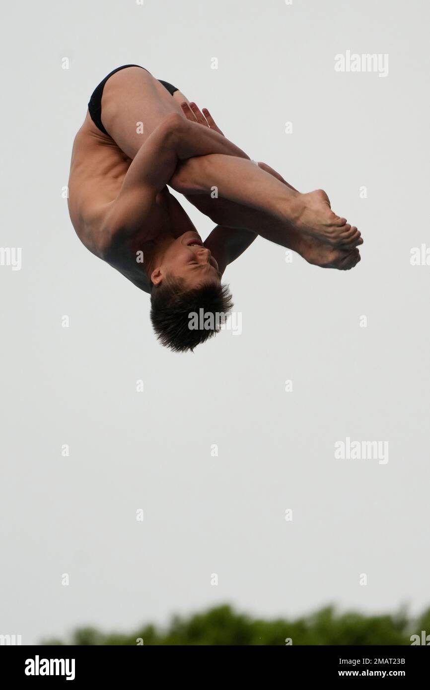 Oleksii Sereda of Ukraine dives during the men's 10m platform ...