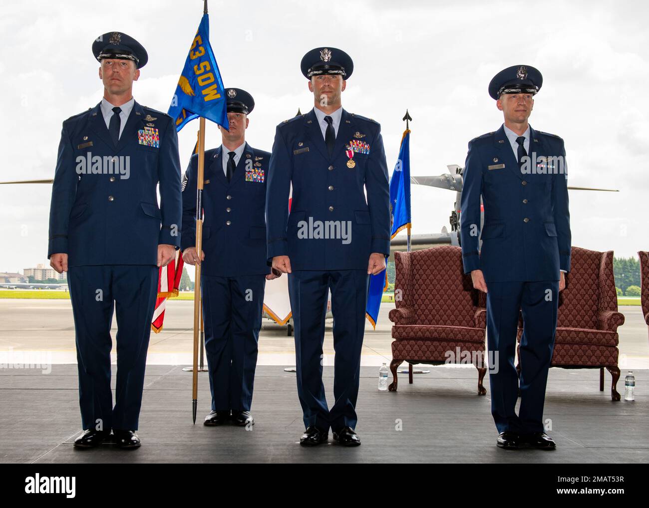 Military changeover hi-res stock photography and images - Alamy