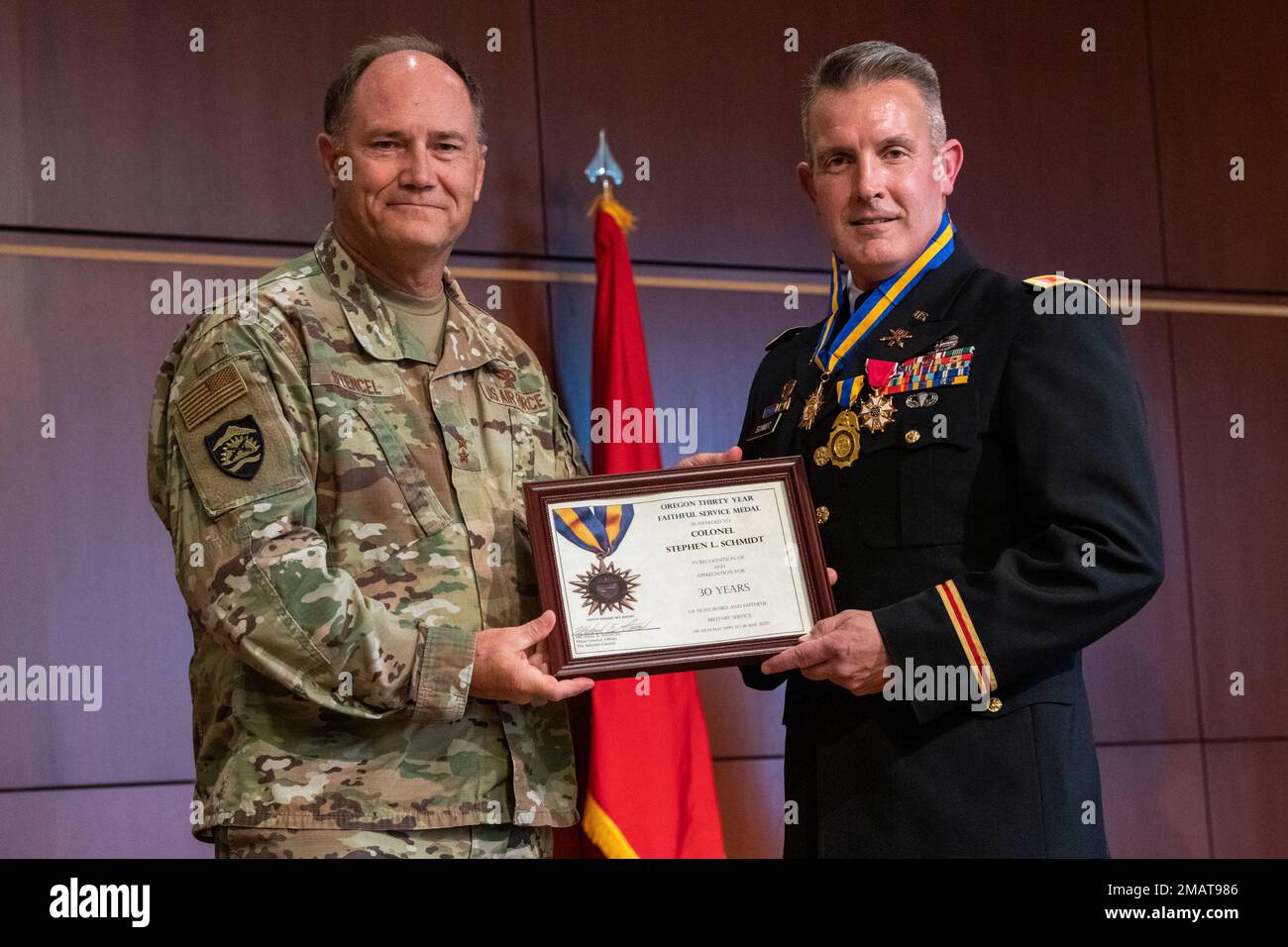 Maj. Gen. Michael Stencel, Adjutant General, Oregon, presents the 30 ...