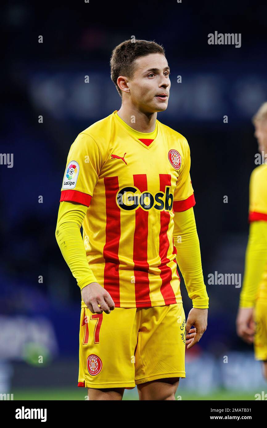 BARCELONA - JAN 7: Rodrigo Riquelme in action at the LaLiga match ...
