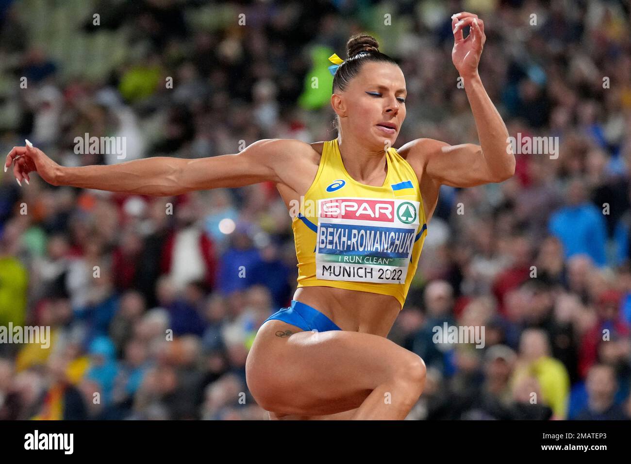 Maryna Bekh-Romanchuk, of Ukraine, makes an attempt in the Women's ...