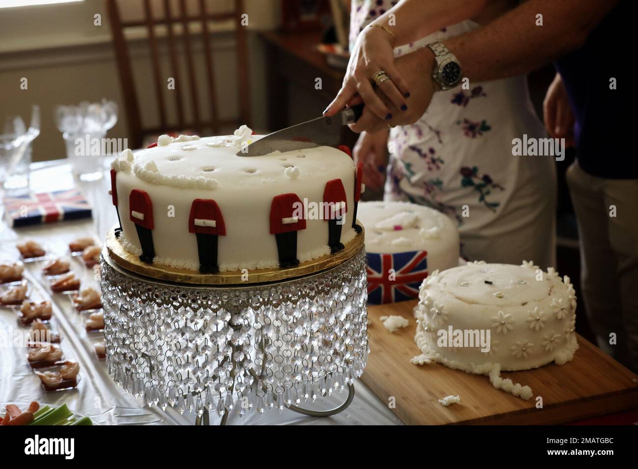 Maj. Gen. Michael Keating, the deputy commander for support (U.K.) of ...