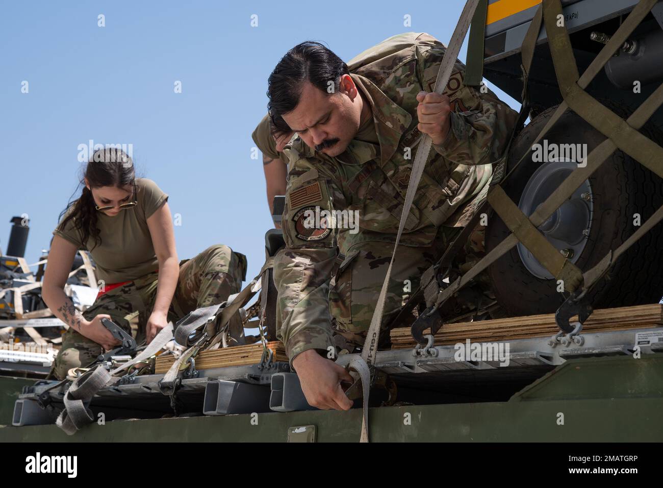 354 fighter wing hi-res stock photography and images - Alamy
