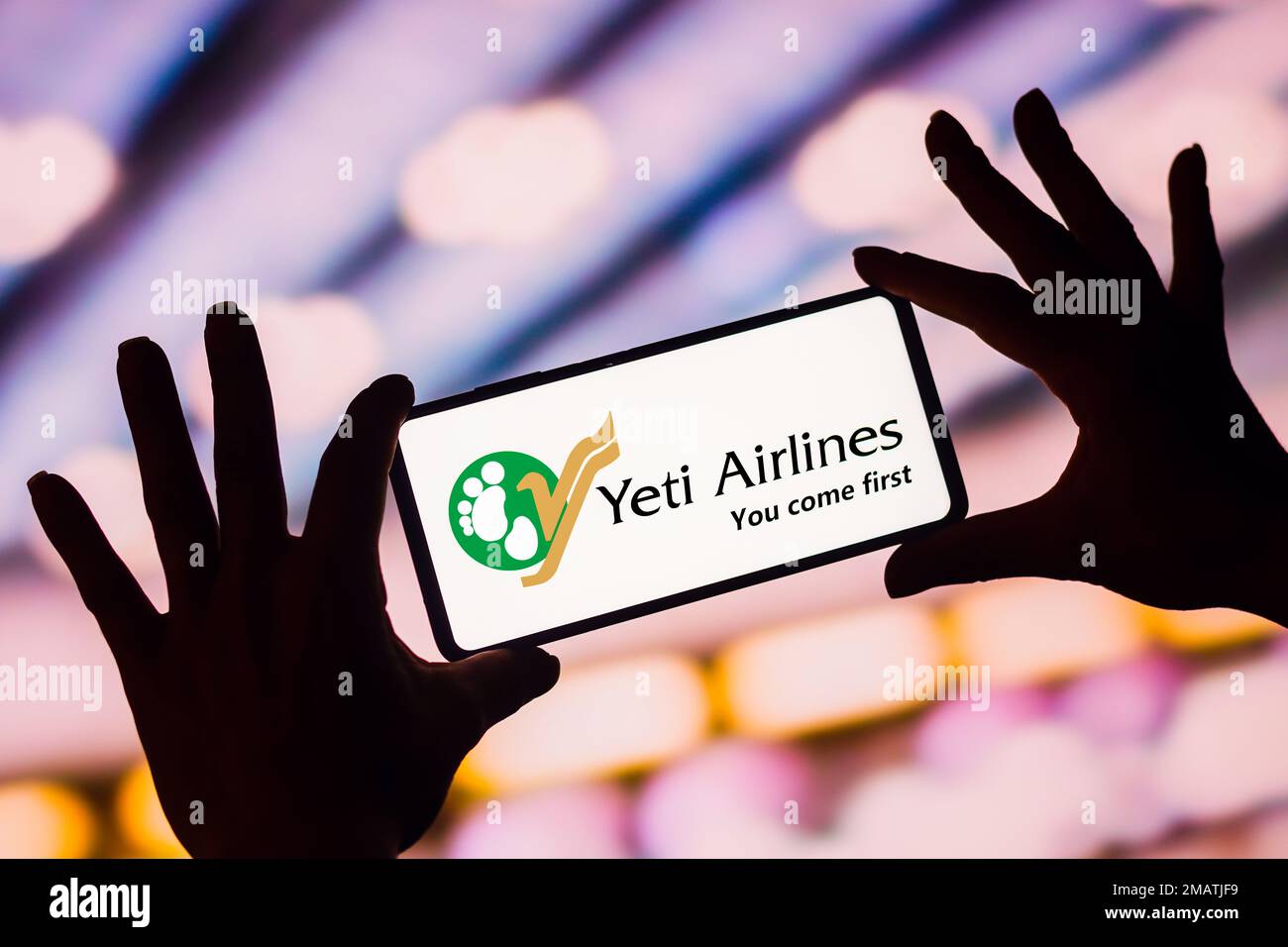 Yeti logo hi-res stock photography and images - Alamy