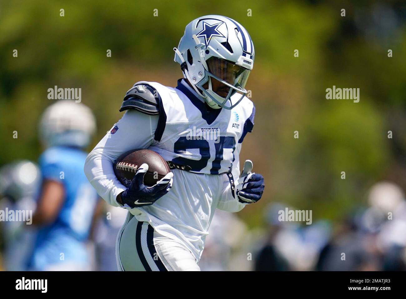 Dallas Cowboys running back Tony Pollard (20) participates in drills ...