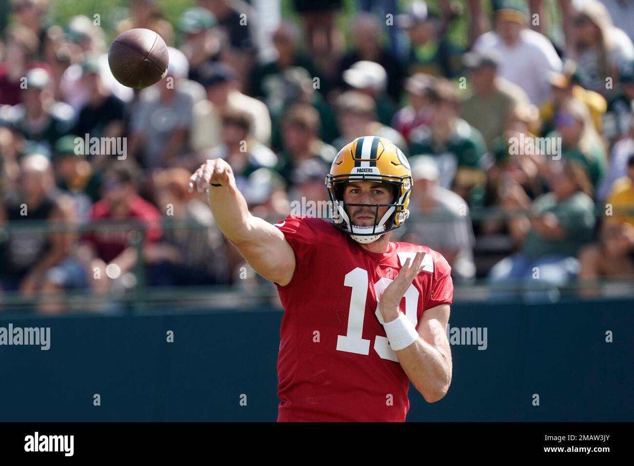 Green Bay Packers' Danny Etling runs a drill before an NFL football ...