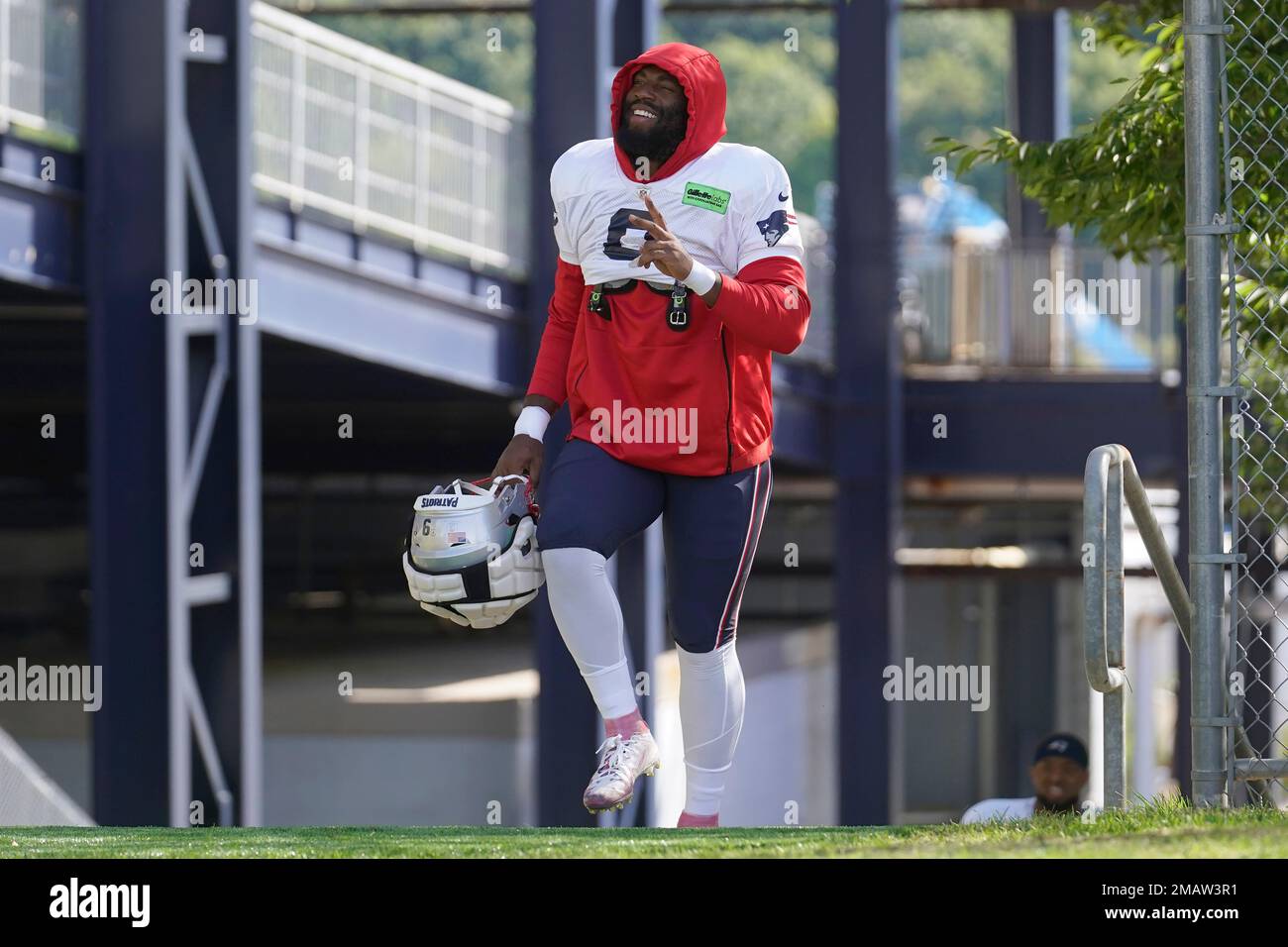 New England Patriots linebacker Matthew Judon steps on the field at the ...