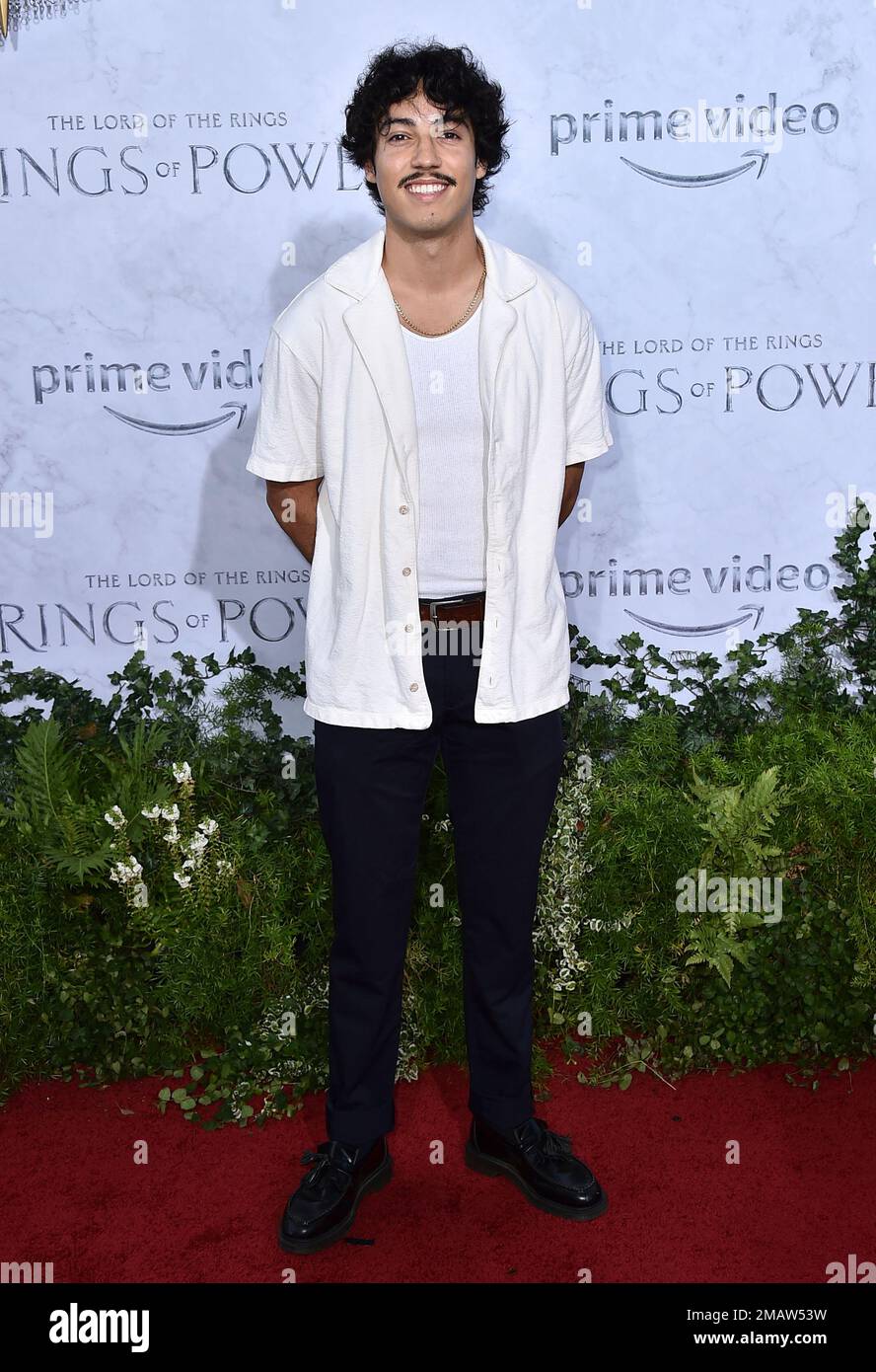 Austin Martinez arrives at the premiere of "The Lord of the Rings: The ...