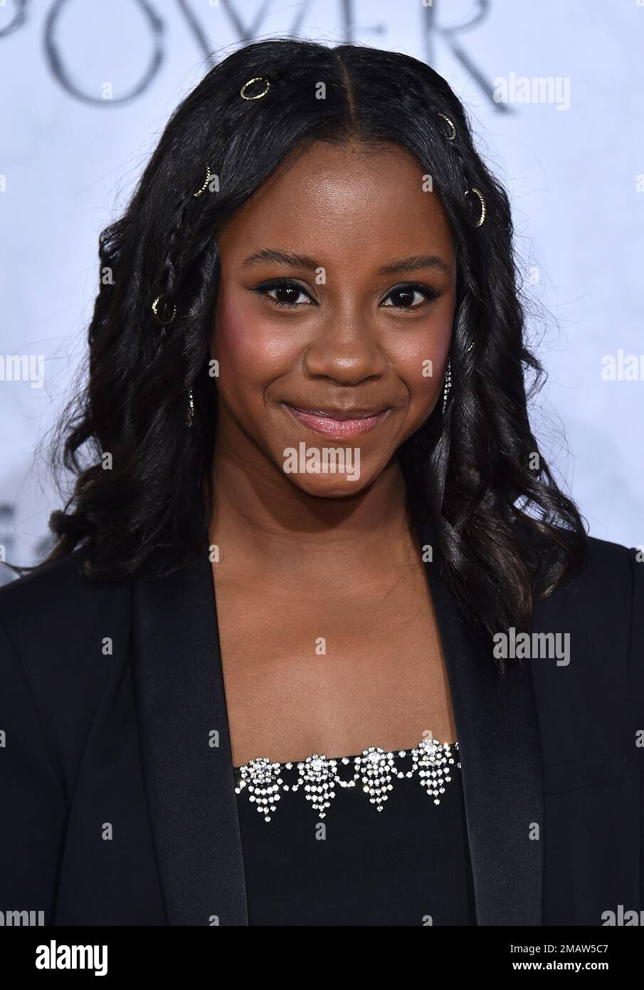 Camryn Jones arrives at the premiere of "The Lord of the Rings: The ...