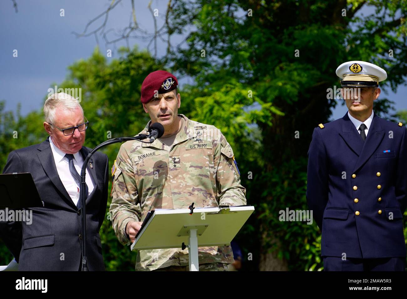 U.S. Army Gen. Christopher Donahue, commanding general of the 82nd ...