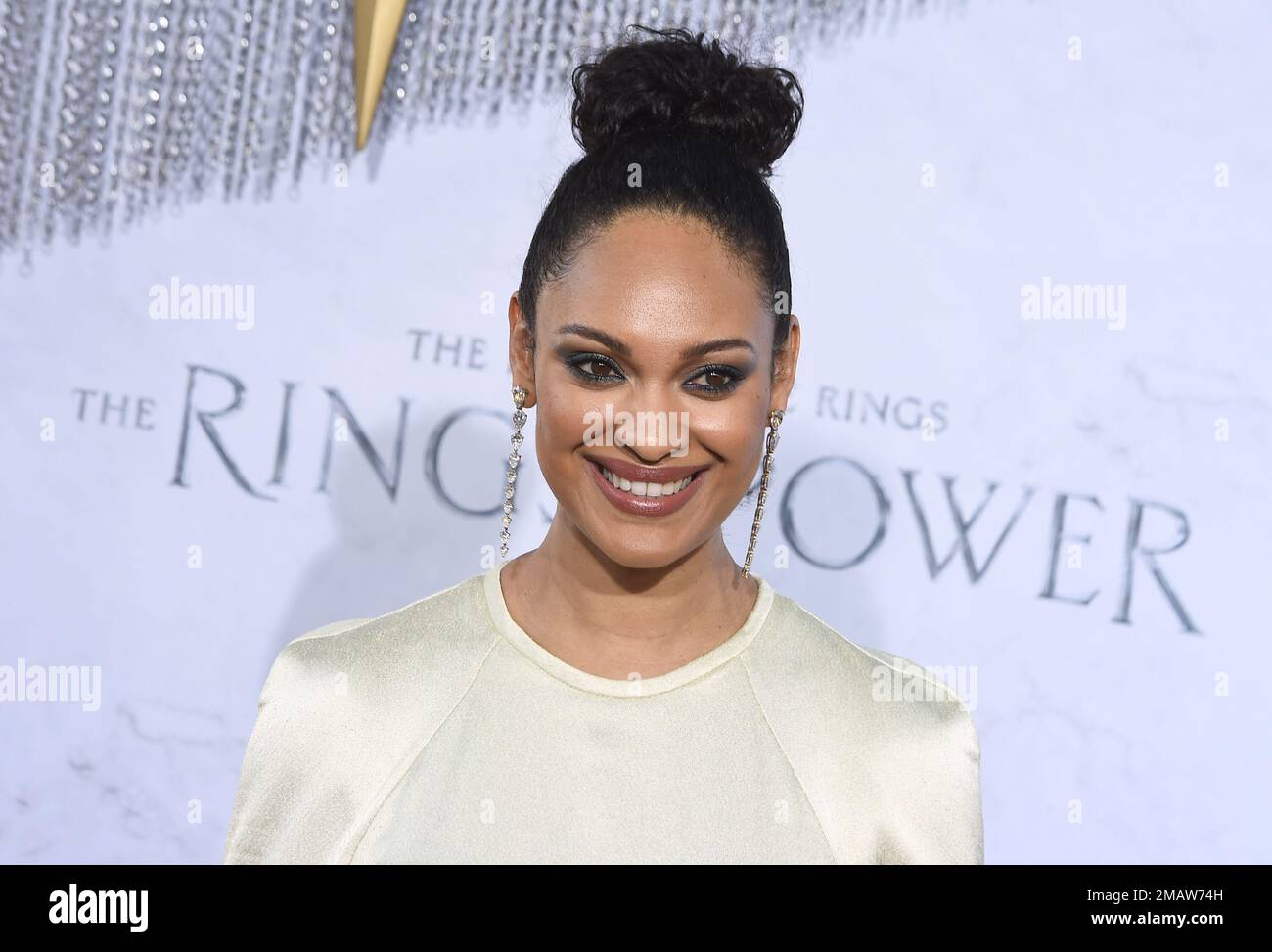 Cynthia Addai-Robinson attends the premiere of "The Lord of the Rings ...