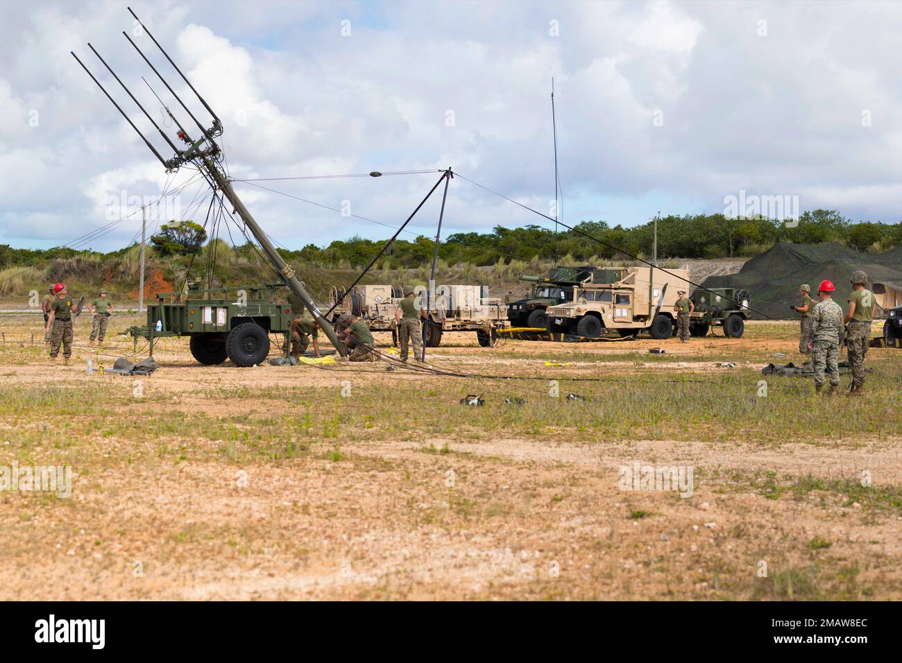 Tactical elevated antenna mast system hi-res stock photography and ...