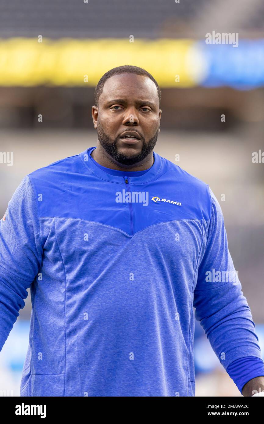 Defensive line coach Eric Henderson of the Los Angeles Rams coaches ...