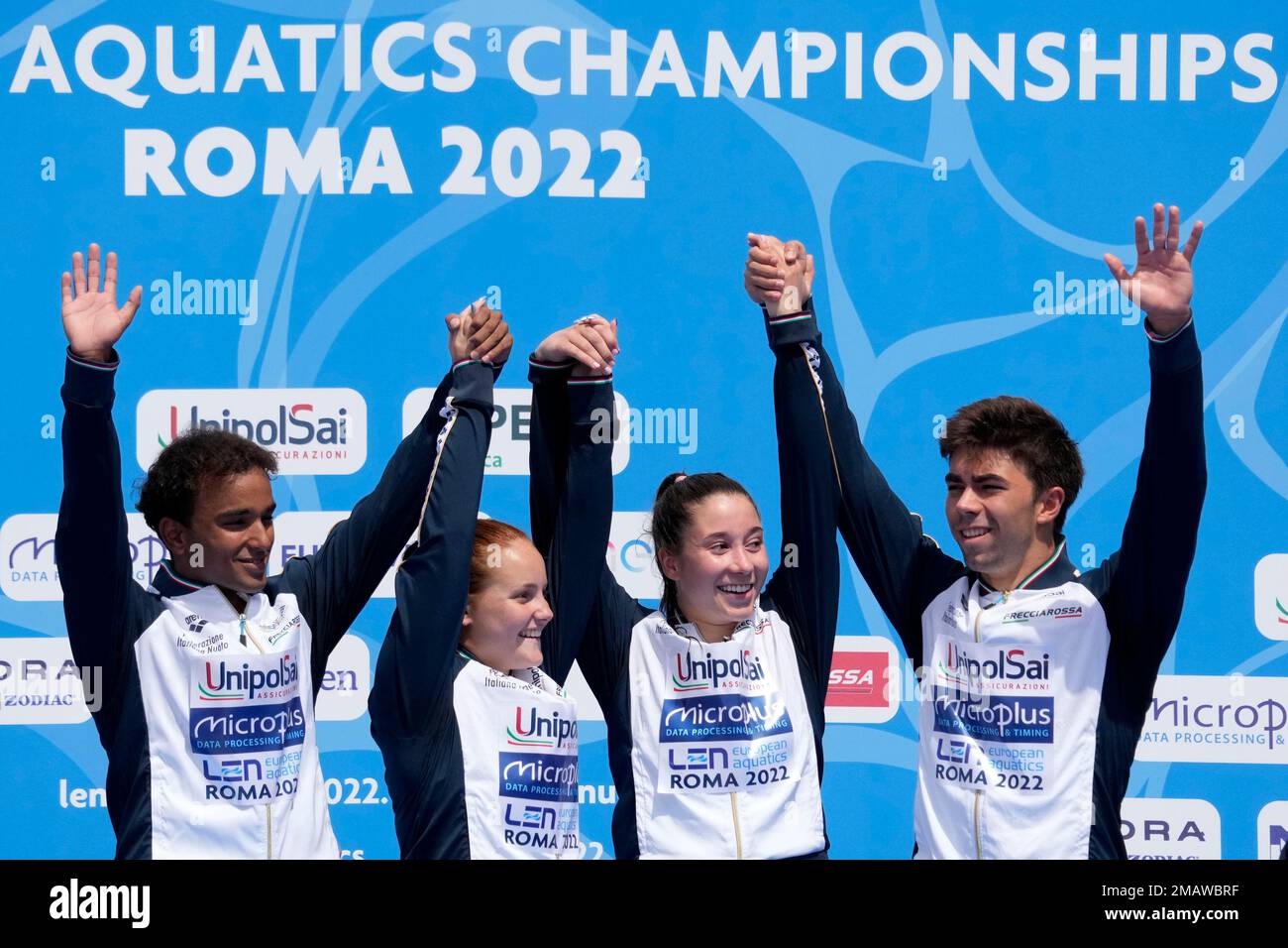 Team of Italy celebrates after winning the diving mixed team event ...