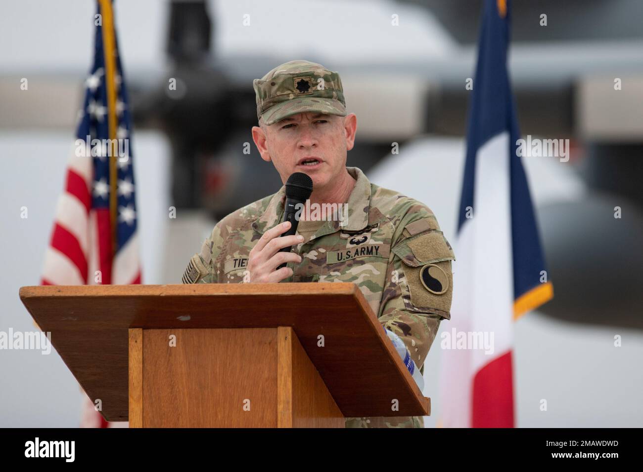 Lt. Col. Jim Tierney, commander of Task Force Red Dragon, Combined ...