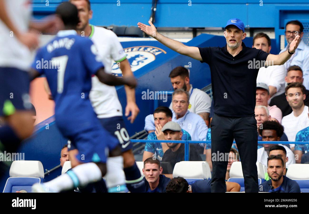 Chelsea's head coach Thomas Tuchel, right, reacts during the English ...
