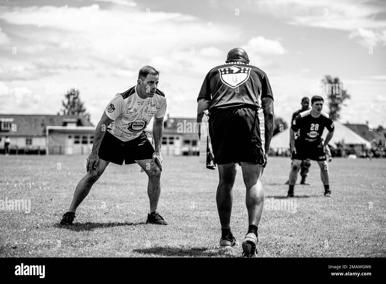 Paratroopers assigned to the 82nd Airborne Division and 101st Airborne ...