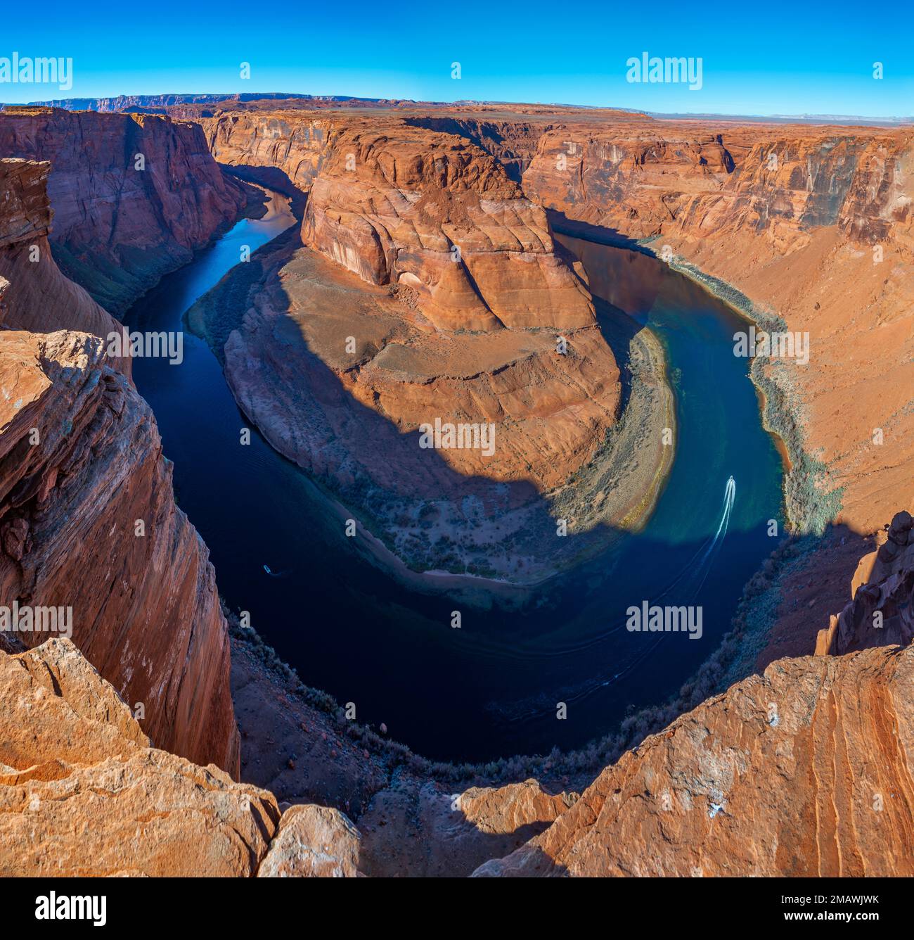 Deep river bend hi-res stock photography and images - Alamy