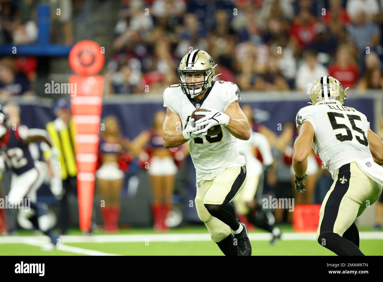 New Orleans Saints linebacker Chase Hansen (40) carries the ball after ...