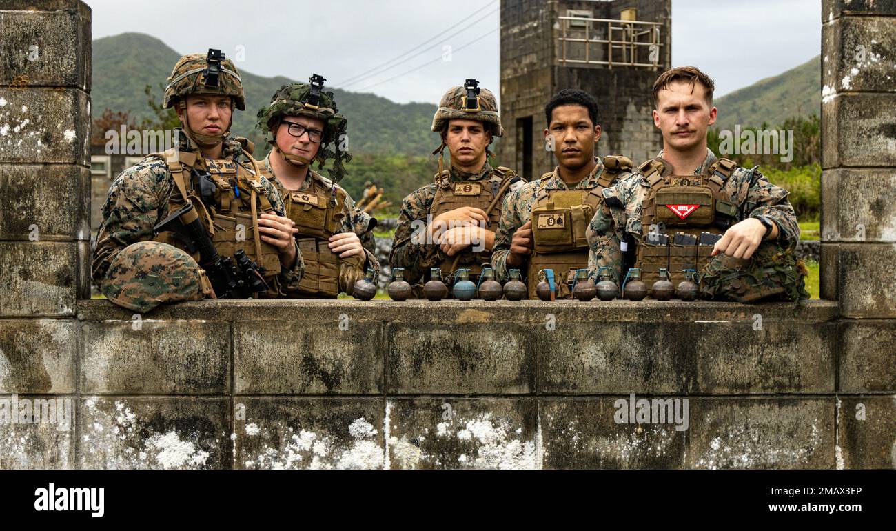 U.S. Marines with 9th Engineer Support Battalion, 3rd Marine Logistics ...