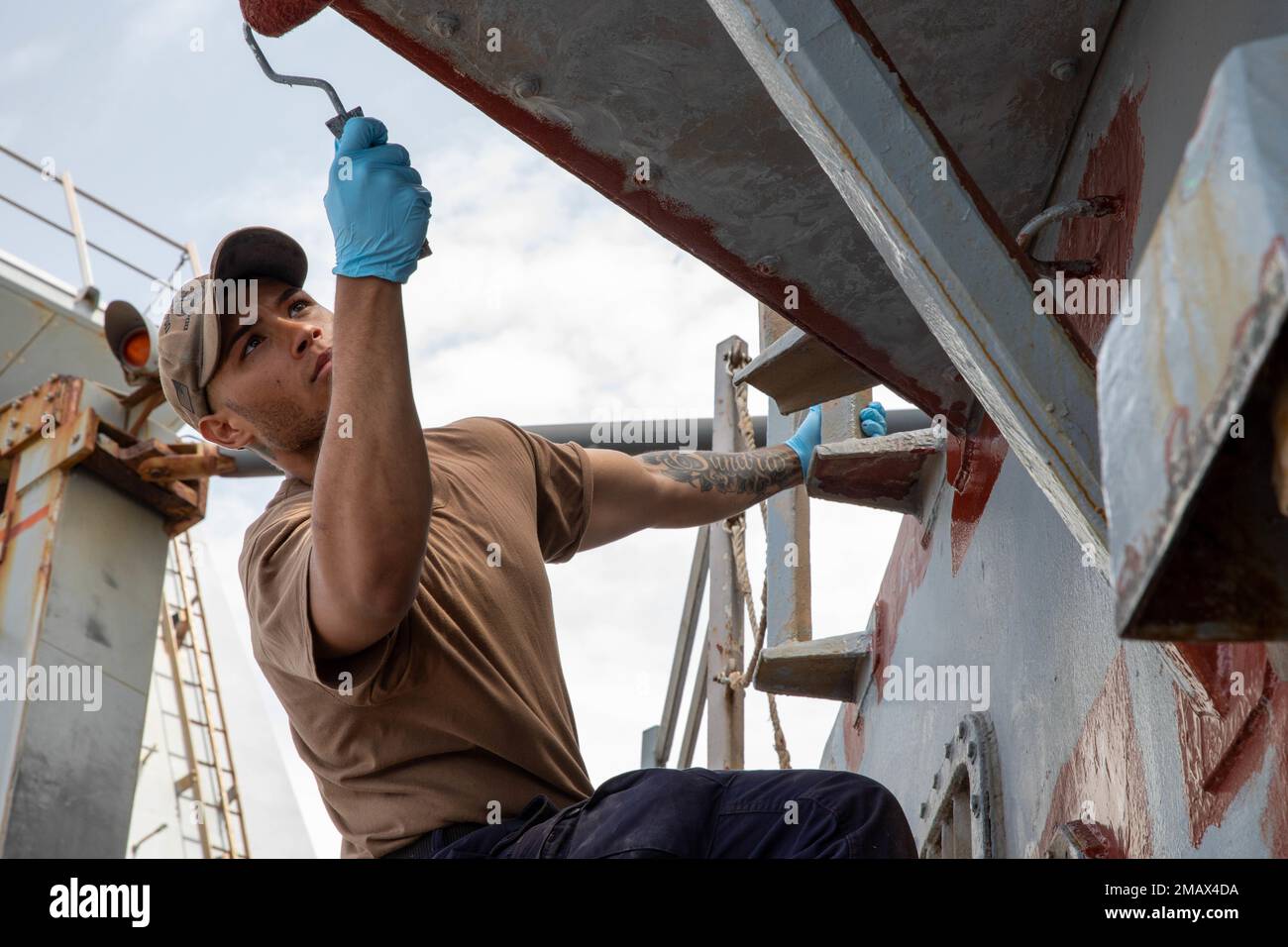 220606-N-QI593-1238 WESTERN MEDITERRANEAN SEA (June 6, 2022) Seaman ...