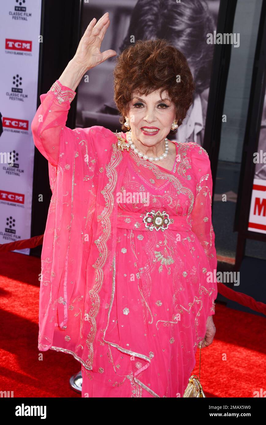 Gina lollobrigida 025 hi-res stock photography and images - Alamy