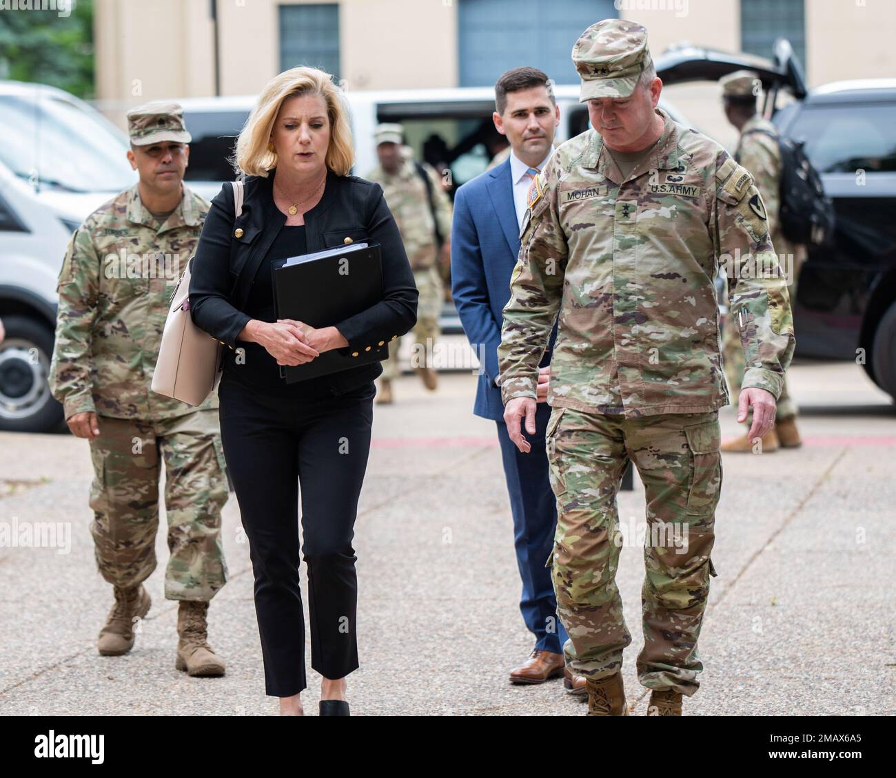 Maj. Gen. Chris Mohan, U.S. Army Sustainment Command commanding general ...