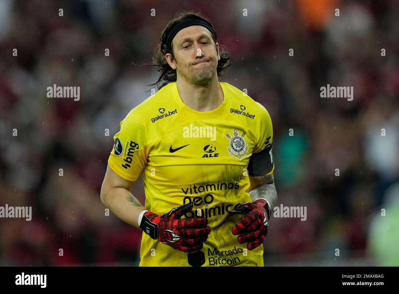 Goalkeeper Cassio of Brazil's Corinthians reacts during a Copa ...