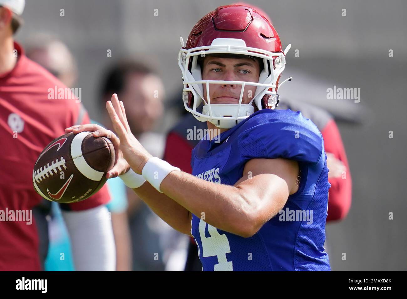 Oklahoma Quarterback General Booty Throws During An Ncaa College