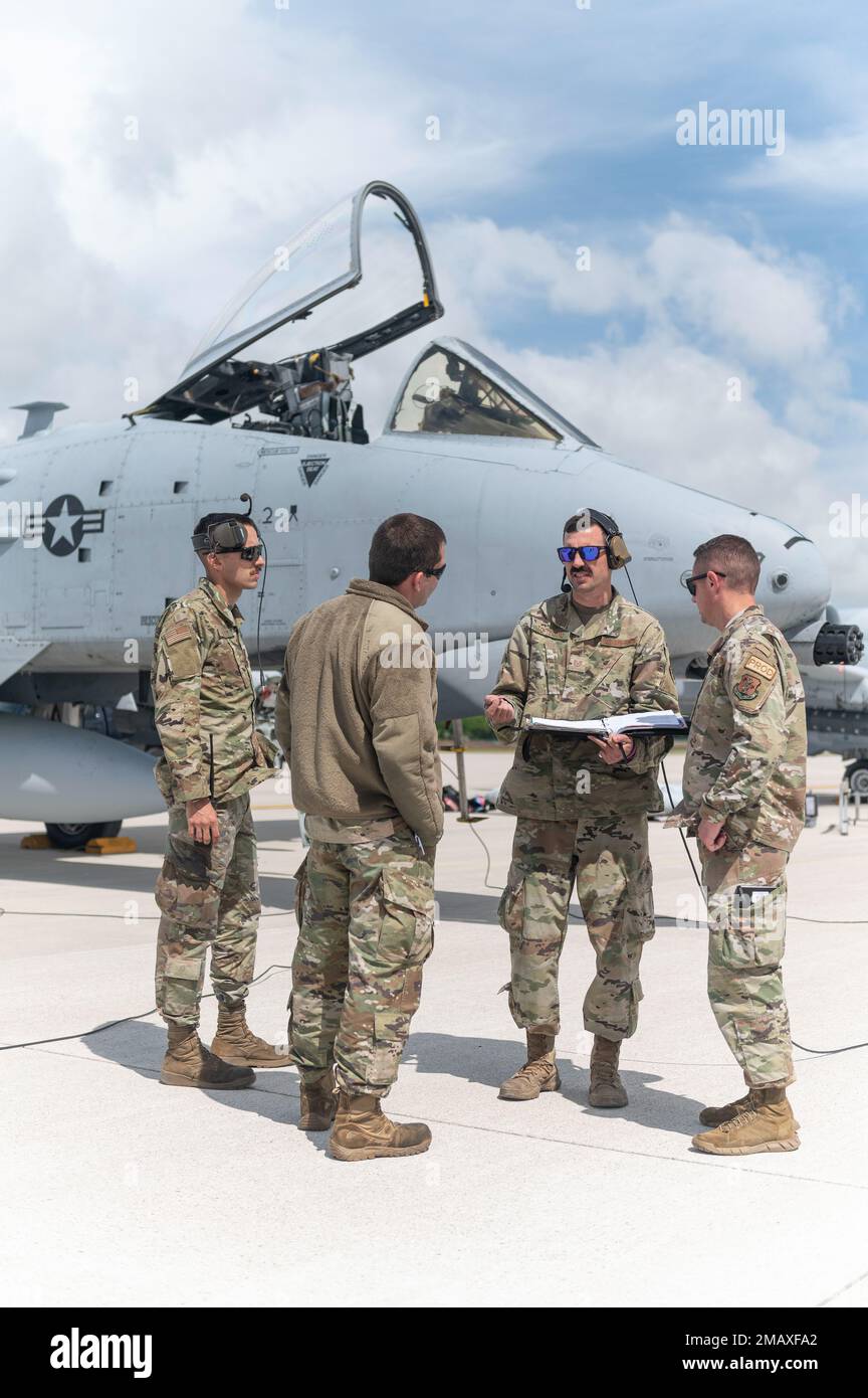 Airmen with the 124th Aircraft Maintenance Squadron launch, recover ...