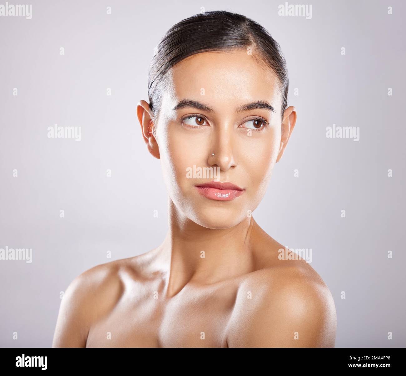 Wellness model hi-res stock photography and images - Alamy