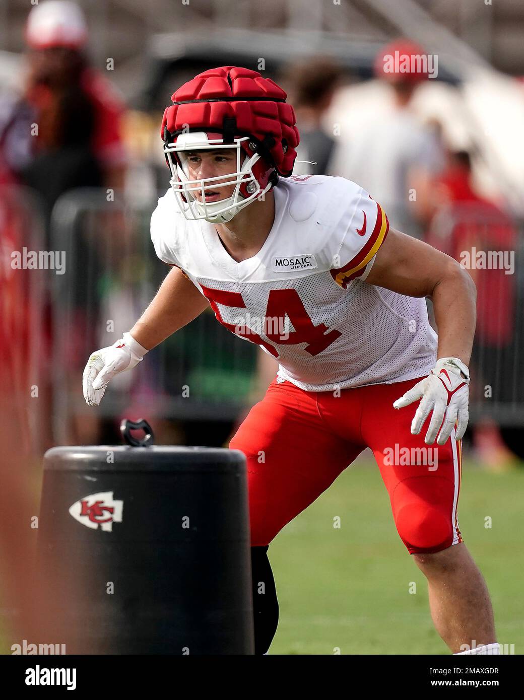 Kansas City Chiefs linebacker Leo Chenal participates in a drill during ...