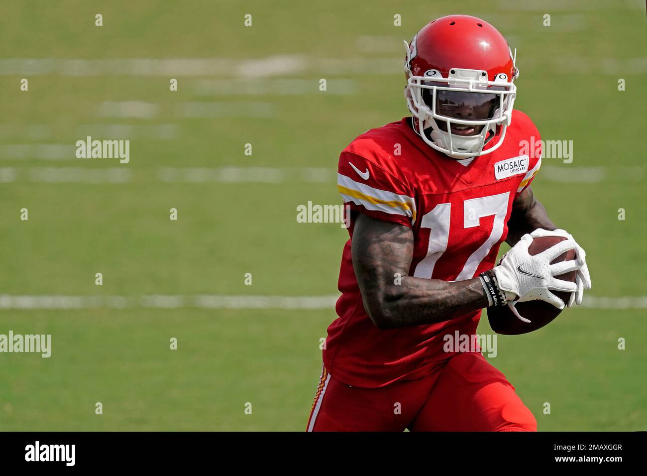 Kansas City Chiefs wide receiver Mecole Hardman runs during NFL ...