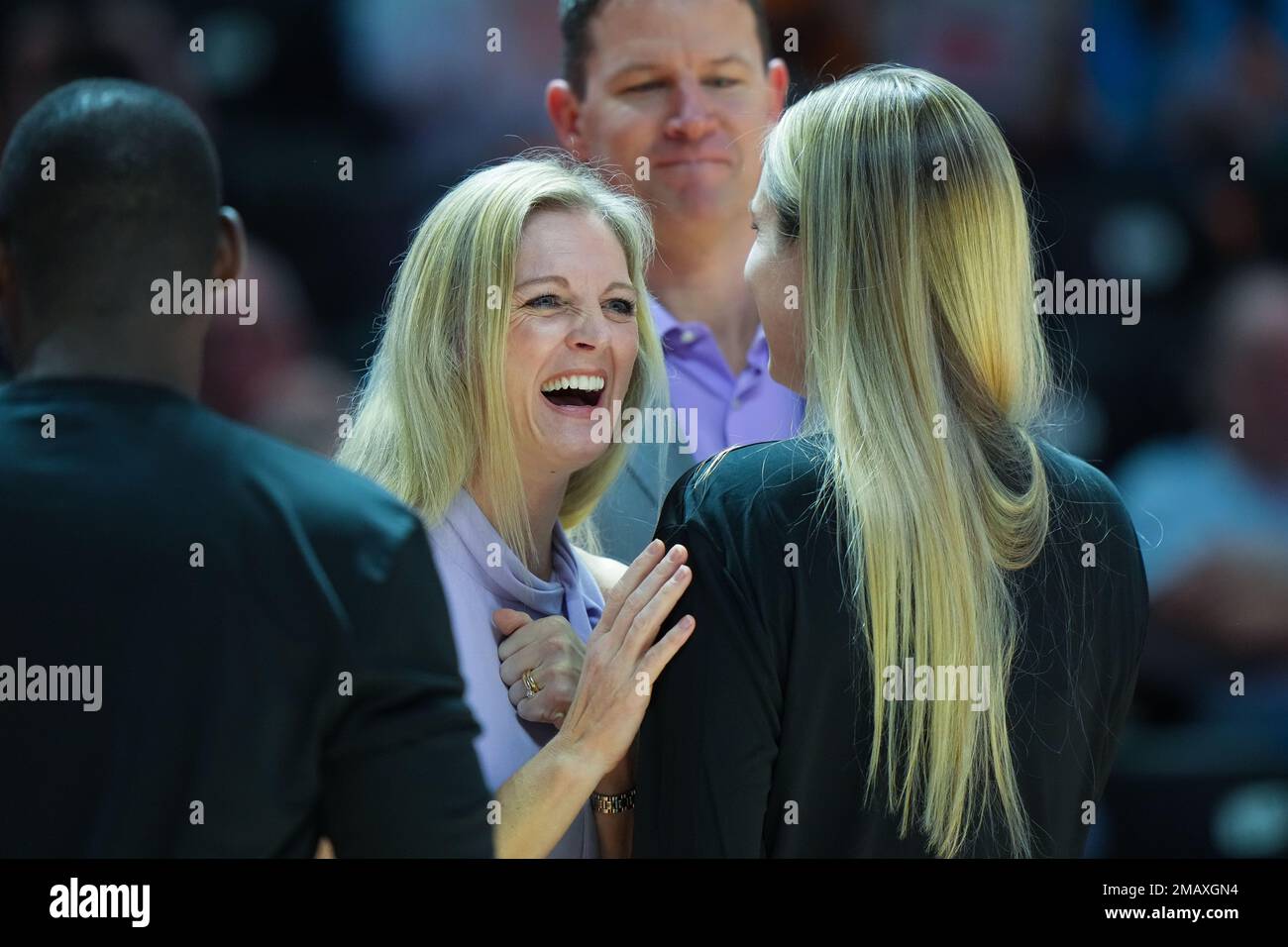 Kelly rae hi-res stock photography and images - Alamy